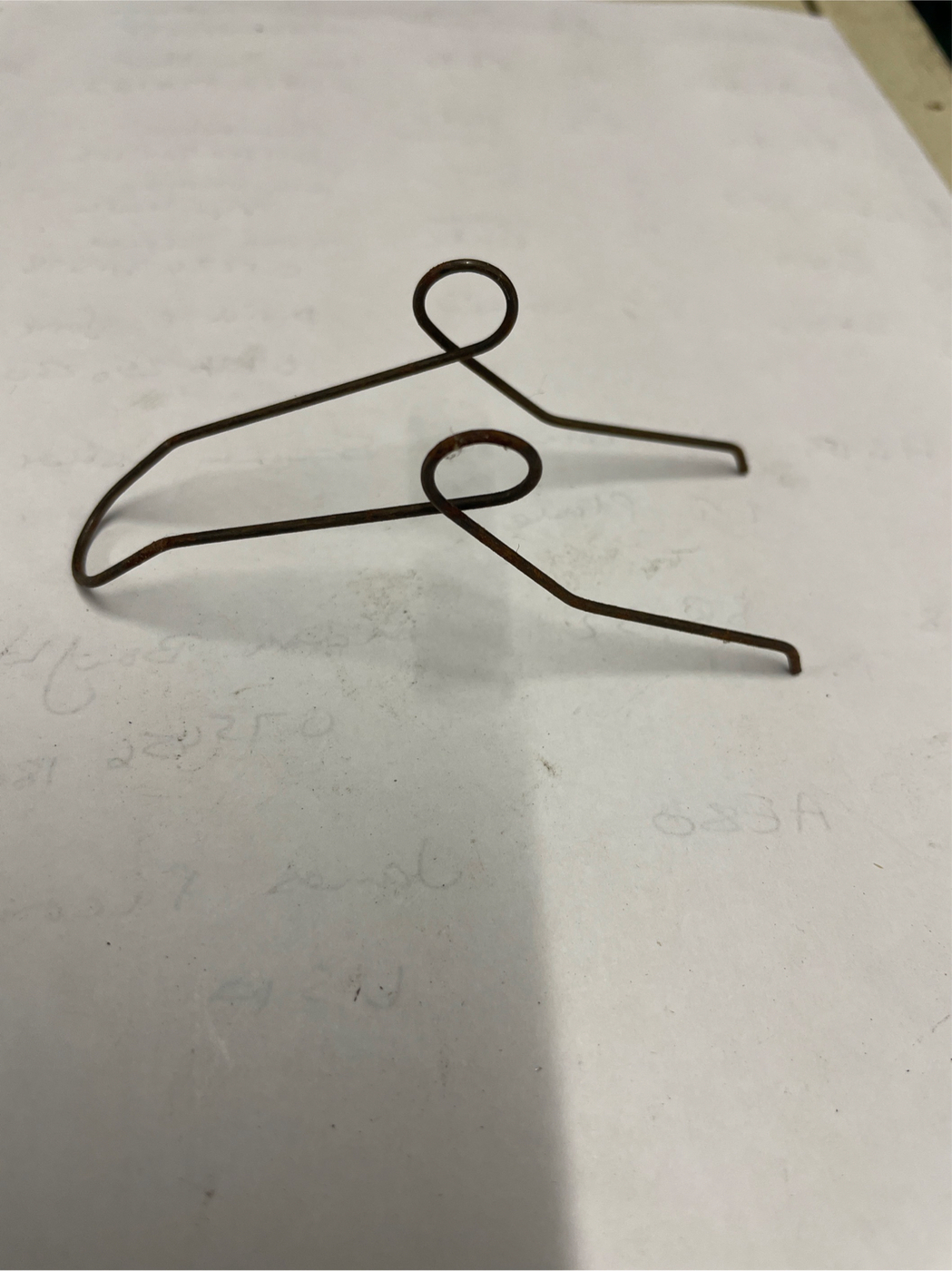 RM267 AC Fuel Pump Priming Lever Spring