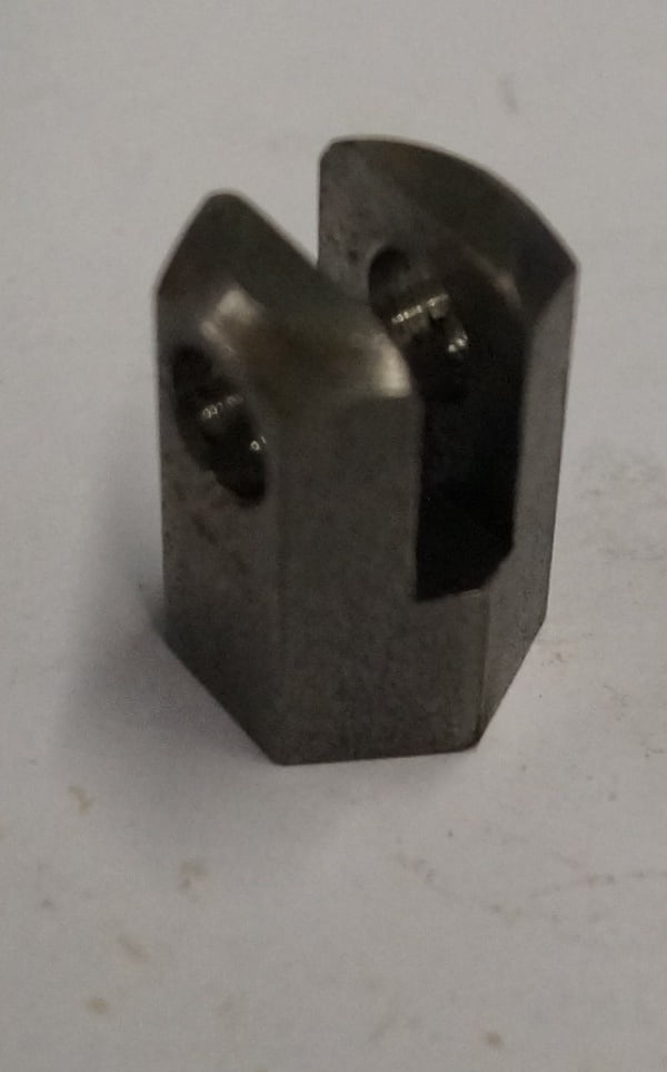 AA10.94 1½ Engine Steady Cable Nut