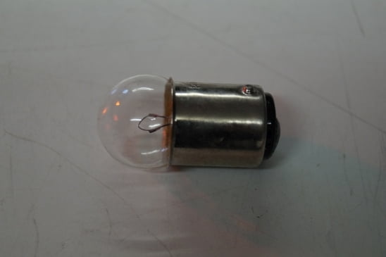 RM185 Sidelight Bulb 12v 5w Double Contact